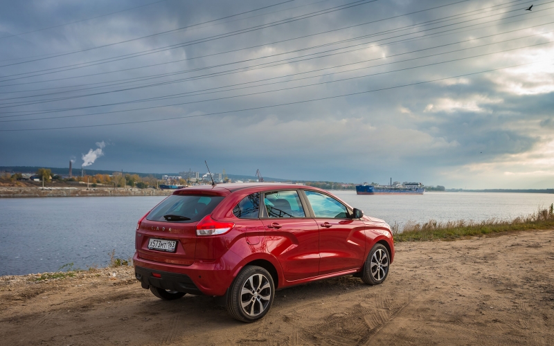 Lada Xray Cross 2018 | SUV Drive